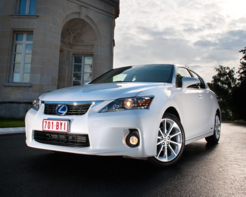 Lexus rolls out the CT200h with Darker Side of Green campaign | Torque News